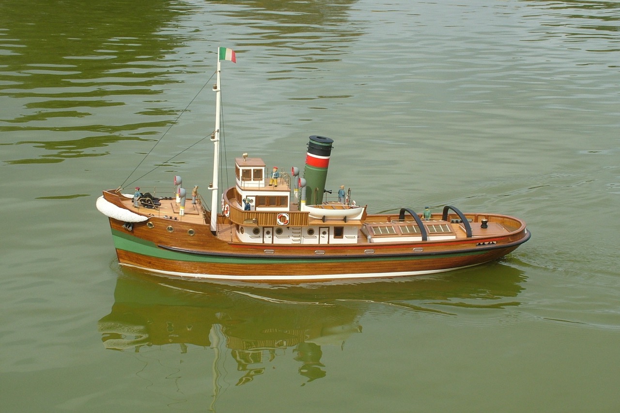 Tug Boats – SRCMYC/SRCMBC