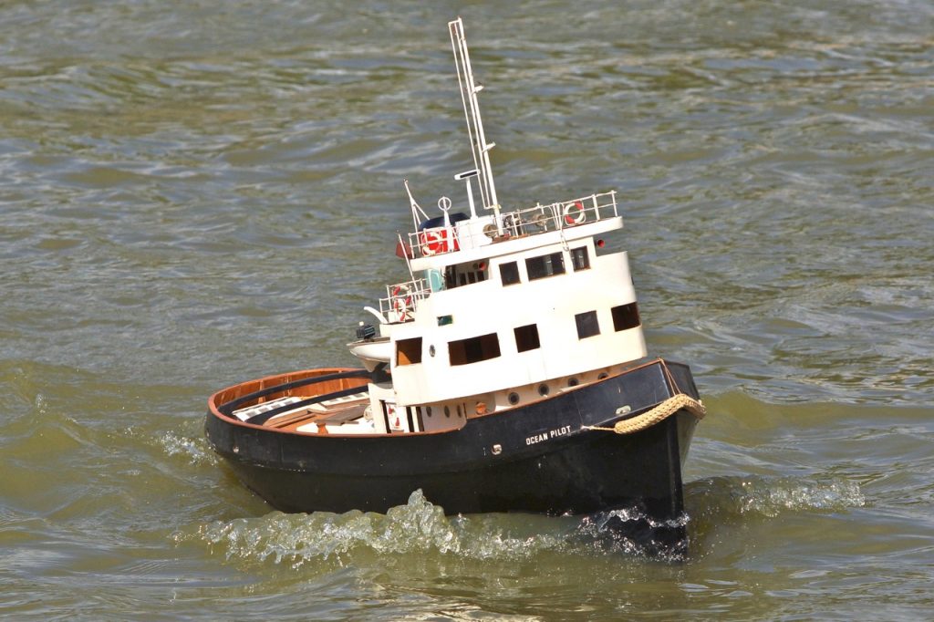 Tug Boats – SRCMYC/SRCMBC