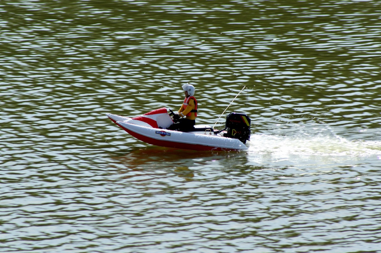 Outboard Cat – SRCMYC/SRCMBC