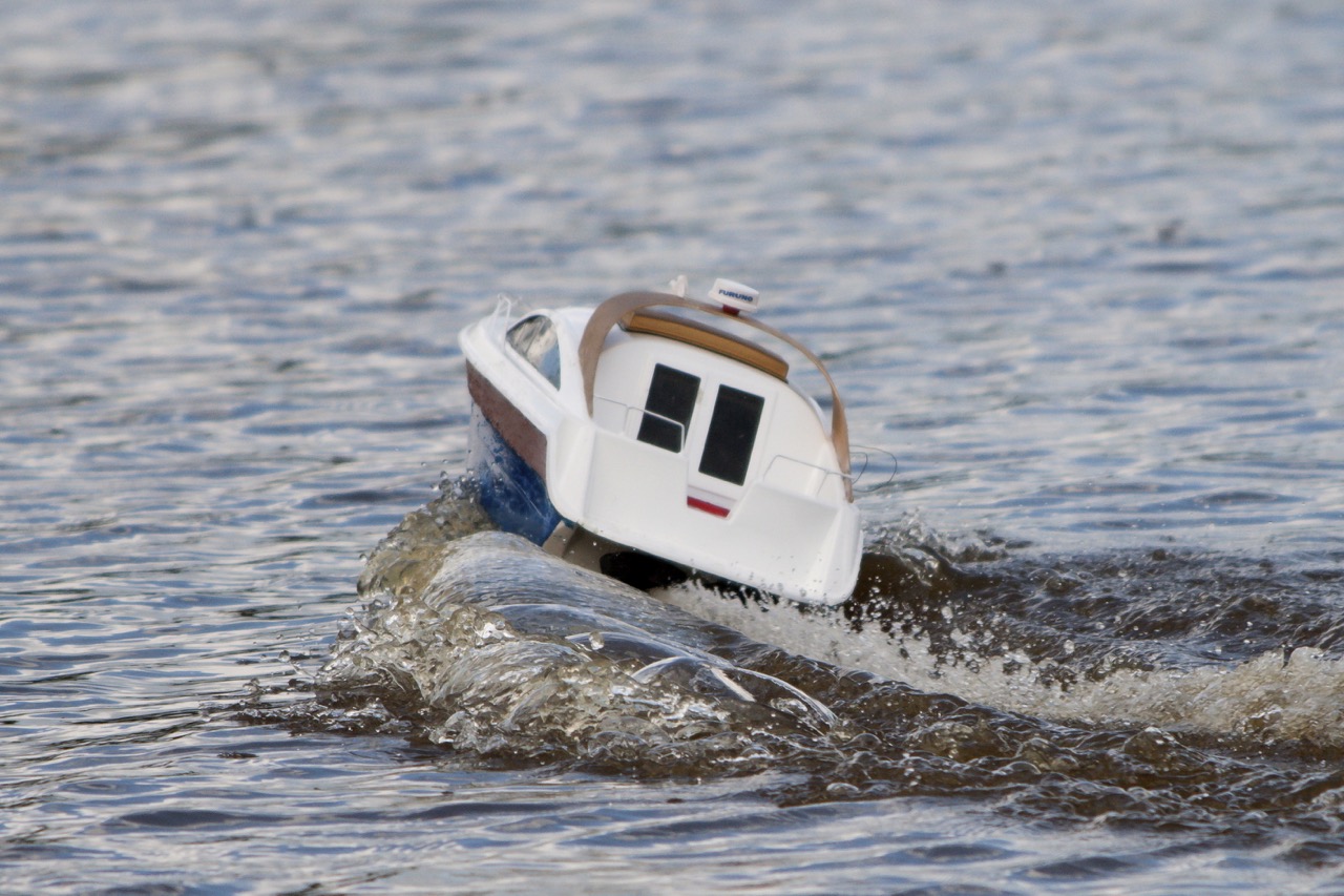 Waterjet Cruiser – SRCMYC/SRCMBC