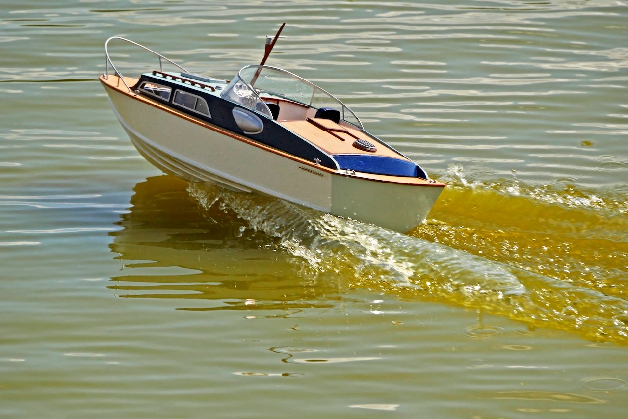 Fairey Swordsman – SRCMYC/SRCMBC