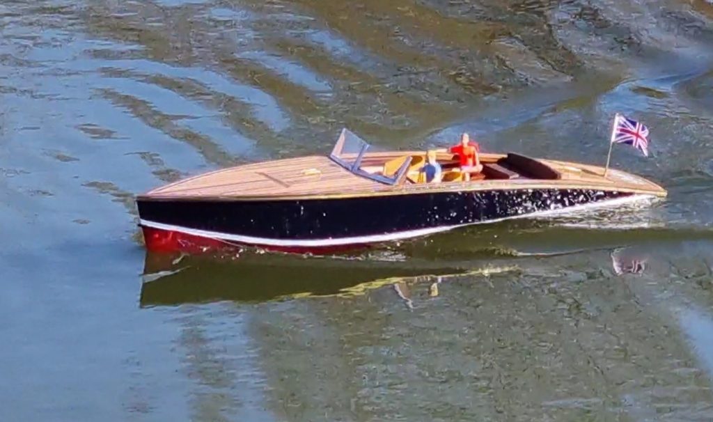 Thames Slipper Launch “Sofia” – SRCMYC/SRCMBC